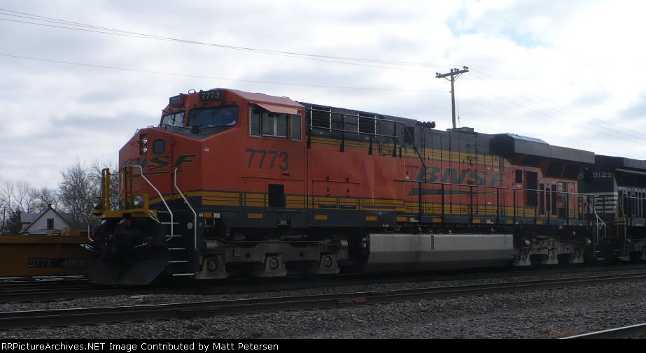 BNSF 7773